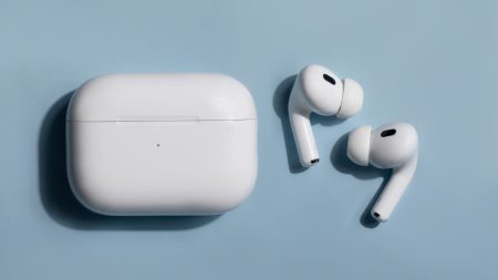 How to Check Apple Airpods Original With Serial Number: Verify ...